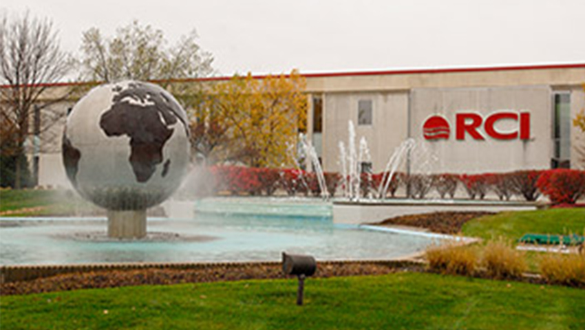 RCI entrega los Gold Crown a Sunset World Resorts & Vacation ...